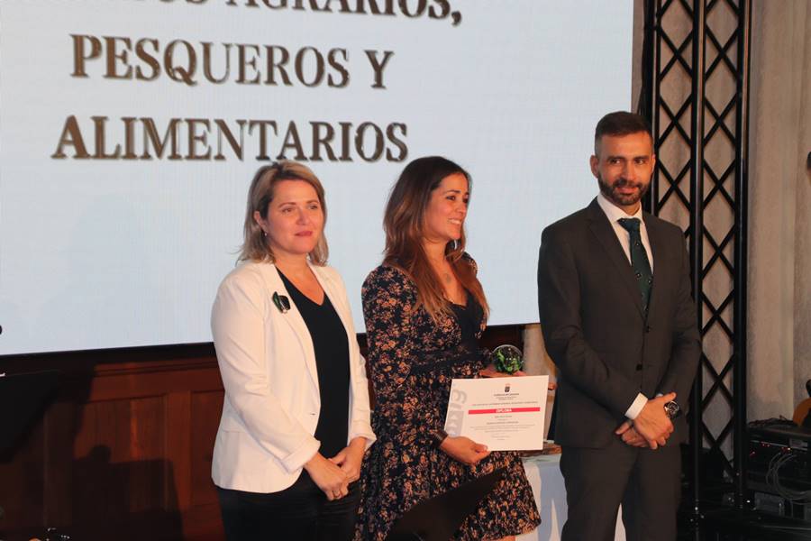 Brenda Rodríguez y Pedro J. Hernández Castillo, los premiados palmeros ...