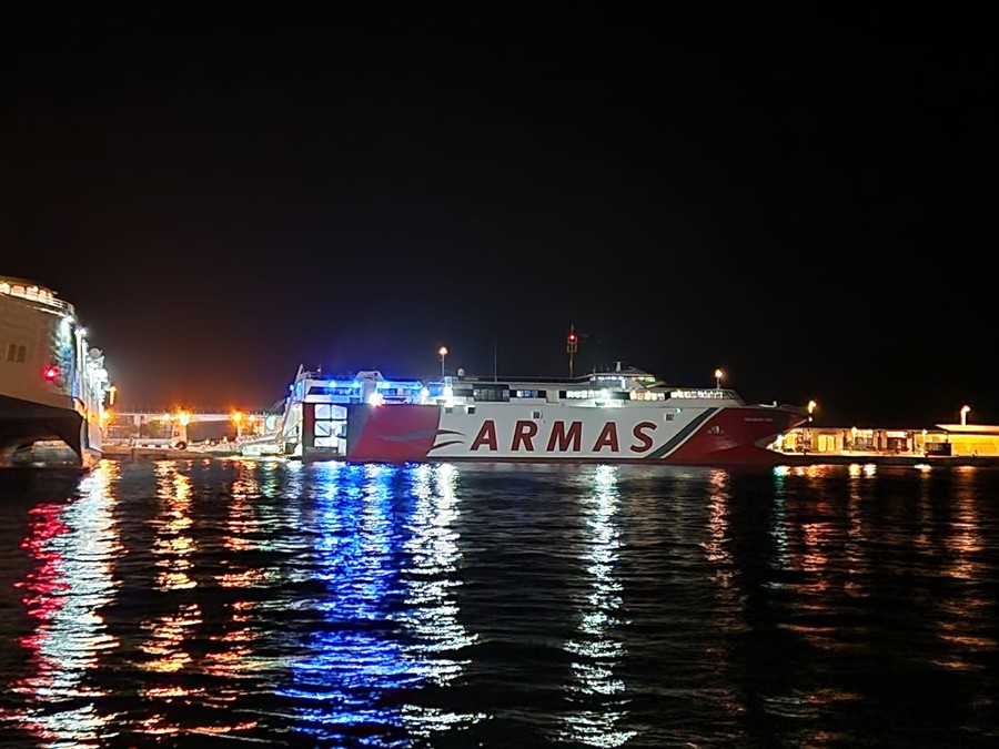 Una avería del Volcán de Tauce está dejando mercancía en tierra que no ...